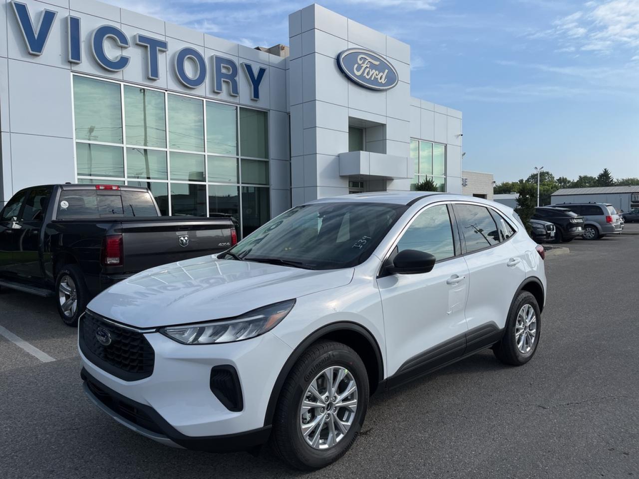 New 2024 Ford Escape Active for Sale in Chatham, Ontario | Carpages.ca