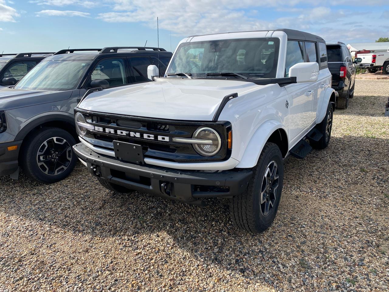New Ford Trucks, SUVs & Cars for Sale near Winnipeg | Wilf's Elie Ford