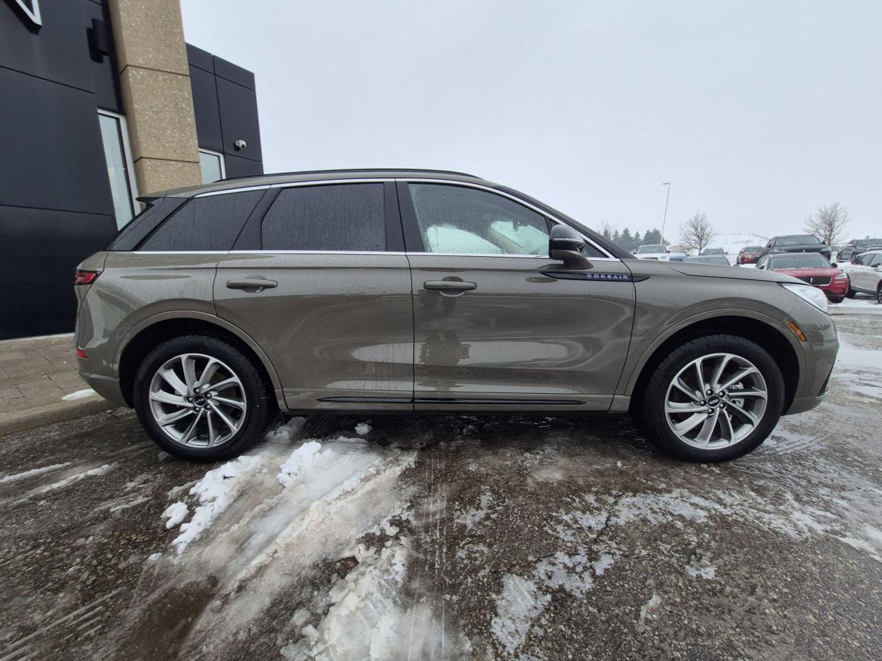 Used 2025 Lincoln Corsair in New Hamburg, Ontario. Selling for $55,995 ...